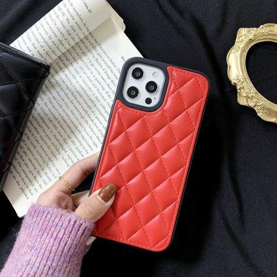 China Pu-van het de Grillpatroon van de Leerontwerper Cell Phone Cases Gestikte de Camerabescherming Te koop
