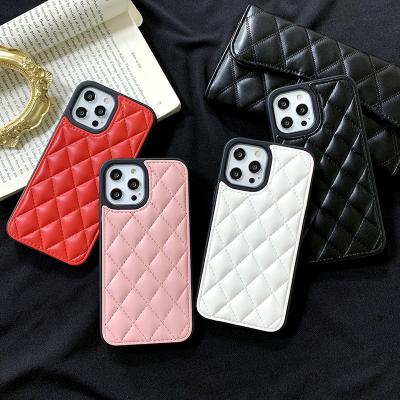 China Pu-van het de Grillpatroon van de Leerontwerper Cell Phone Cases Gestikte de Camerabescherming Te koop