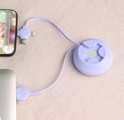 Cina il telefono cellulare 2.1A cabla 3 piani ritrattabili in 1 tipo di cavo di carico di USB micro caricatore di C in vendita