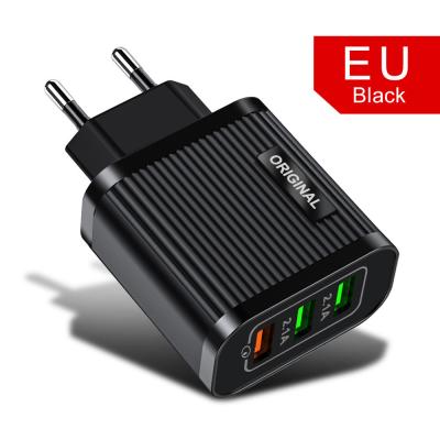 Cina Porte USB dell'adattatore 3 del caricatore del telefono cellulare della prova di fuoco velocemente che fanno pagare il caricatore del telefono in vendita