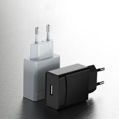 Cina l'adattatore UL62368 ETL del caricatore del telefono cellulare di 5V 1A ha verificato il materiale della prova di fuoco in vendita
