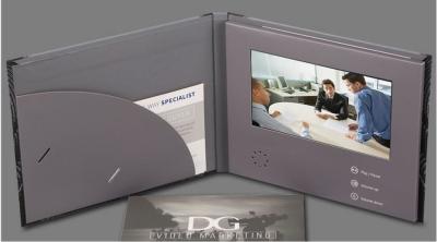 China Vídeo impreso CMYK recargable portátil de la tarjeta de regalo del LCD mini USB en venta