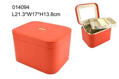 Cina Grande contenitore portatile di collana del cuoio della cassa dei gioielli rispettoso dell'ambiente in vendita