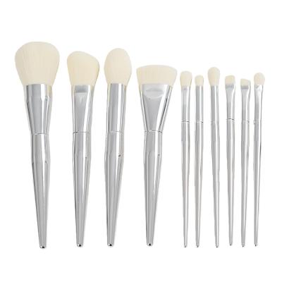 China 14-Piece Professional Bright Silver Electroplated Makeup Brush Set with High-Density Nylon Bristles for sale