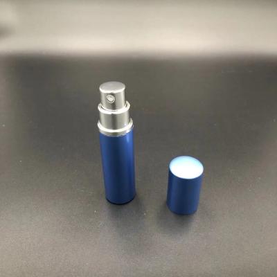 China Atomizador recarregável portátil luxuoso 20ml 15ml 10ml 0.338oz da fragrância de Travalo Milão à venda