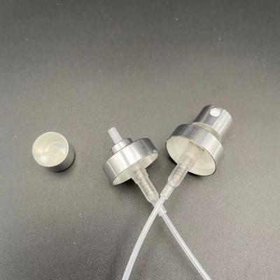 Cina Bianco 8 atomizzatore fine della mano 15mm 20mm della pompa dello spruzzatore della foschia di Oz 4 Oz 18mm in vendita
