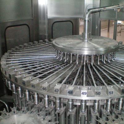 China 500ml automático lleno 3000BPH 3 en 1 cadena de producción embotelladoa de la máquina de rellenar equipo en venta