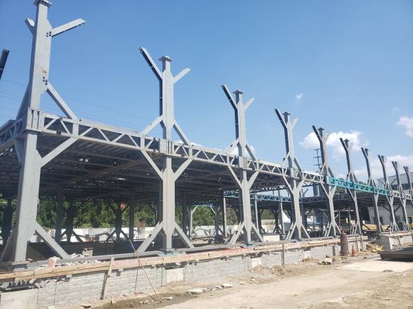 Quality Customizable Steel Structure Building Modern Pre Engineered Metal Building SGS for sale