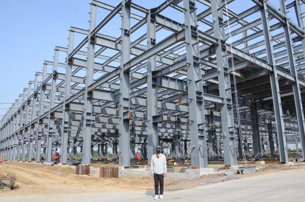 Quality ISO9001 Prefabricated Light Steel Structure Building Construction Metal Workshop Sheds for sale
