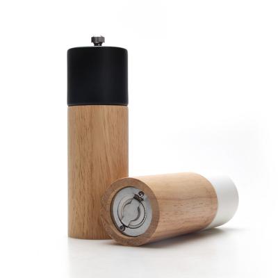 China Wooden Salt and Pepper Grinder Set Elegant Salt Grinder and Pepper Grinder Mill for Seasoning for sale