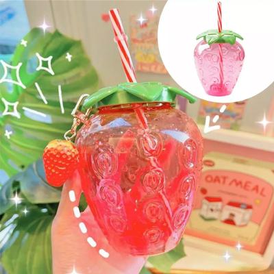 China New 2021 Colorful Transparent Cute Strawberry Shape Plastic Drinking Water Cup With Straw Custom Logo for sale
