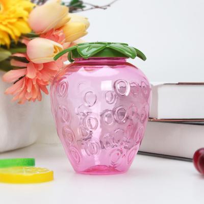 China Transparent Food Grade Strawberry Type Water Empty Drink Disposable Juice Plastic Bottle for sale