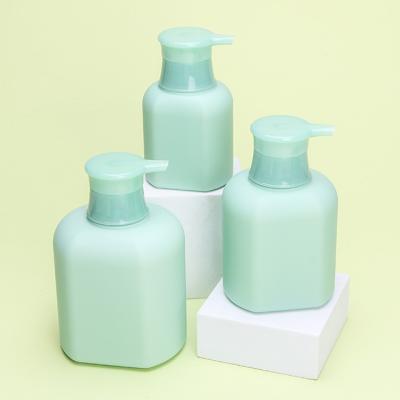 China Custom Logo Shampoo Bottle Empty Plastic Cosmetic Lotion Bottle 300ml 500ml 750ml With Pump dispenser bottle for sale