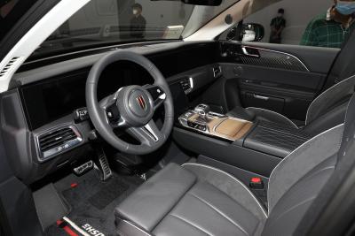 中国 Hongqi E-HS9新しいエネルギー車の二重モーター4WD Geely Xingyue L 販売のため
