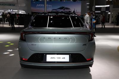Cina Alfa S 2023 708S 160Kw veicoli ad alta velocità di Arcfox 1-25000 miglia in vendita