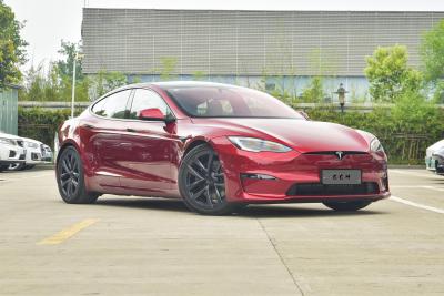Cina 2023 Euro VI Tesla Model S EV Car with High Match Deposit and Rear Track of 1690mm in vendita