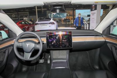 Cina 2023 Tesla Model Y Performance SUV EV Car Deposit High Match with Xenon Daytime Light in vendita