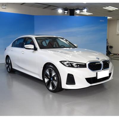 Cina BMW i3 Luxury Sedan Energy Electric Car in Rear Motor Layout and 250 kW Maximum Power in vendita