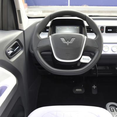 Cina Left Steering Wuling Mini EV 4 Seats Small Electric Car with NEDC Max. Range of 170km in vendita