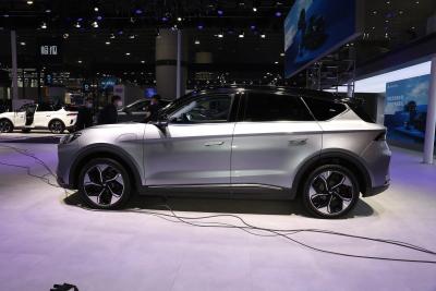 Cina Made Cool Electric Vehicle Arcfox Alpha T SUV with Customized Dimensions 4788*1940*1683 in vendita