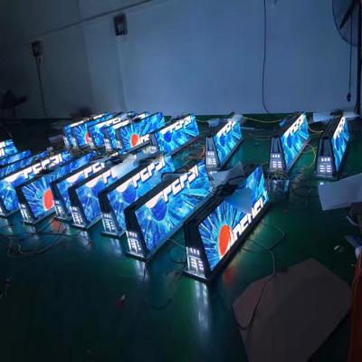 China Custom Taxi Roof LED Display 6000cd/sqm IP65 Outdoor Advertising for sale