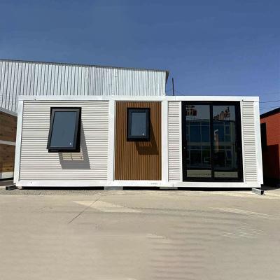 China Flat Pack Steel 20ft 40ft Container House Prefab Modular Container Homes For Small Spaces for sale