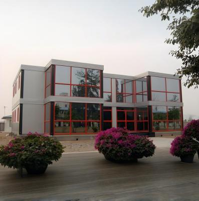 China Fast Install Prefabricated Container House 20ft 40ft Luxury Prefab Container Homes for sale