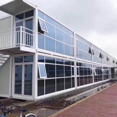 China 2920mm Height Prefabricated Container House Modern Prefab Modular Homes Customized for sale