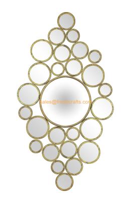 China Metal Material Wall Hanging Mirrors Latest Designs Europe Style Wall Mirror Gold Finish for sale