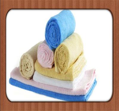 China Logo Embroidery Small White Cotton Face Towels Promotional Gift Towels for sale