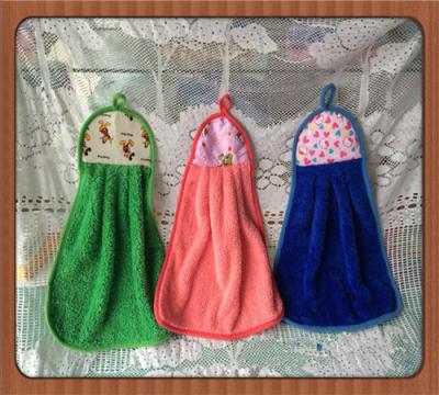 China hot sale 100% cotton hanging embroidery round kitchen towel with loop for sale