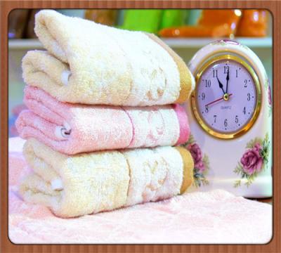 China 30% Cotton 70% bamboo fiber jacquard embroidered bath towels for sale