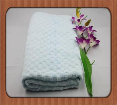 China wholesale 2016 hot sale soft dobby jacquard bath towel luxury bamboo fiber bath towel for sale