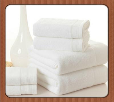 China Cheap Promotional Wholesale  White Quick-dry 16s,21s,32s 100% Cotton Hotel Bath Towel for sale