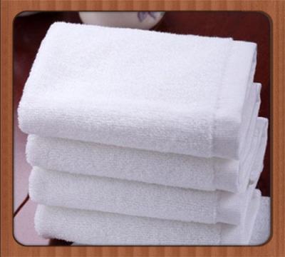 China Plain White Bath Towel Summer Beach Towel Hotel White Towels for sale