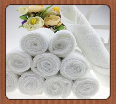 China Luxury Five Star Hotel Bath Towel 100% Cotton With Customized Logo for sale