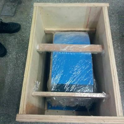 China Compact Portable Pre-Scored FR4 PCB Separator Machine YSVC-1S with Zero Board Damage for sale