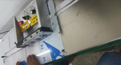 Chine La découpeuse entraînée par un moteur électrique de LED/V a coupé la vitesse 0~400mm/S de carte PCB Depanelizer à vendre
