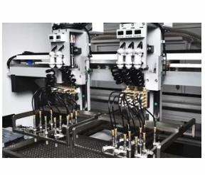 가득 차있는 SMT 자동적인 곡선 0.02mm 100mm/S CNC PCB 분리기