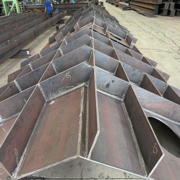 Quality Crusher Hopper Hood Cyclone Steel Structural Fabrication For Crushing Station CE for sale