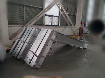 China Q235B Q355B Modern Dairy Barn Steel Frame Fabrication Weather Resistant for sale