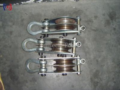 China 30-100KN Hoisting Tackle Both Side Opening Dual Sheave Block And Tackle Hoist for sale
