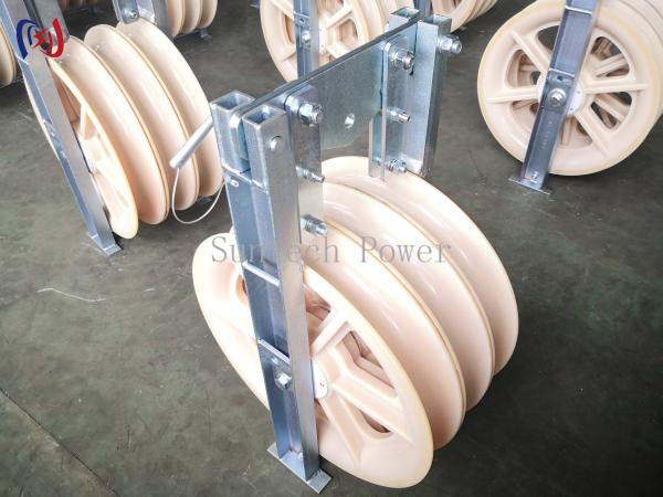 Quality Conductor ACSR500 Universal Stringing Block 60KN Large Cable Pulleys for sale