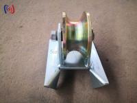 China 10KN Pithead Cable Sheave Roller Wire Pulling Sheaves With Hook for sale