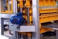 China Solid Hollow Block Concrete Brick Block Making Machine Machinery Color Brick Machine for sale