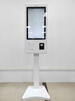 China 23.6 Inch Restaurant Self Ordering Kiosk with Scan QR Code and POS Payment Functionality for sale