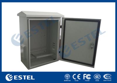 China Gabinete montado en poste IP55 Gabinete de batería para exteriores pequeño con estante de 19 pulgadas en venta