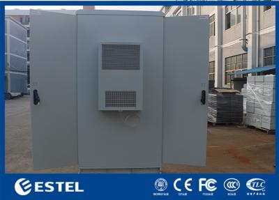 Китай 2 размер приложений 42U силы шкафа оборудования дверей на открытом воздухе внутренний с PDU продается