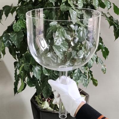 China Crystal Clear Hand held Crystal Singing Bowls For Sound Healing and Chakra Balance for sale