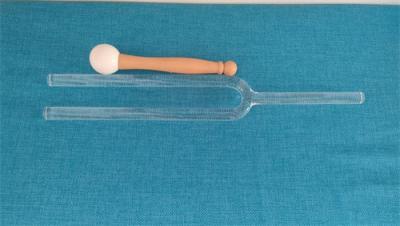 China Transparent Quartz Crystal Tuning Forks All kinds of Size Power Sound for sale